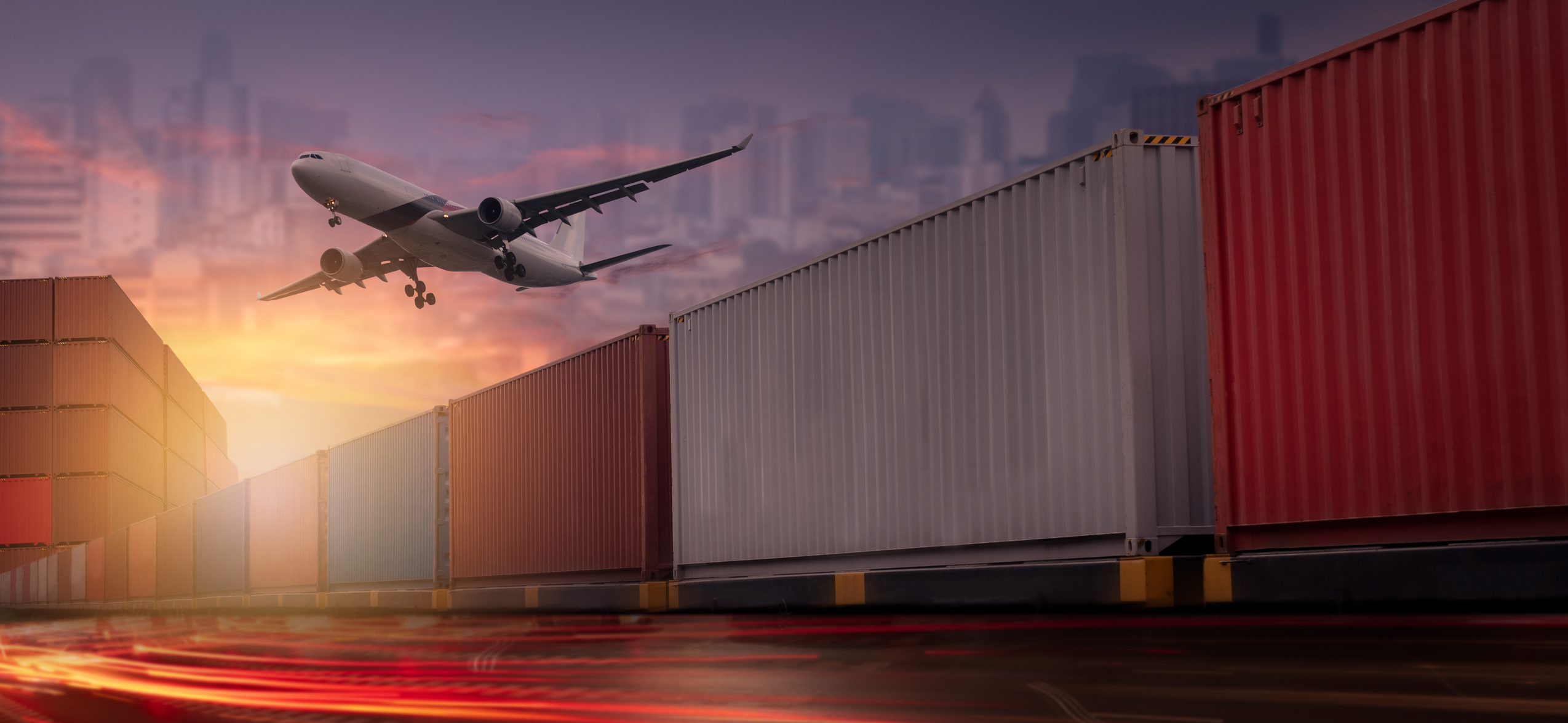 Global Logistics Excellence with Heavyweight Air Cargo Services | S-2